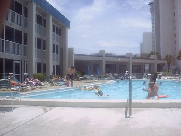 Buy Holiday Beach Resort Destin Timeshares for Sale; Sell Holiday Beach ...